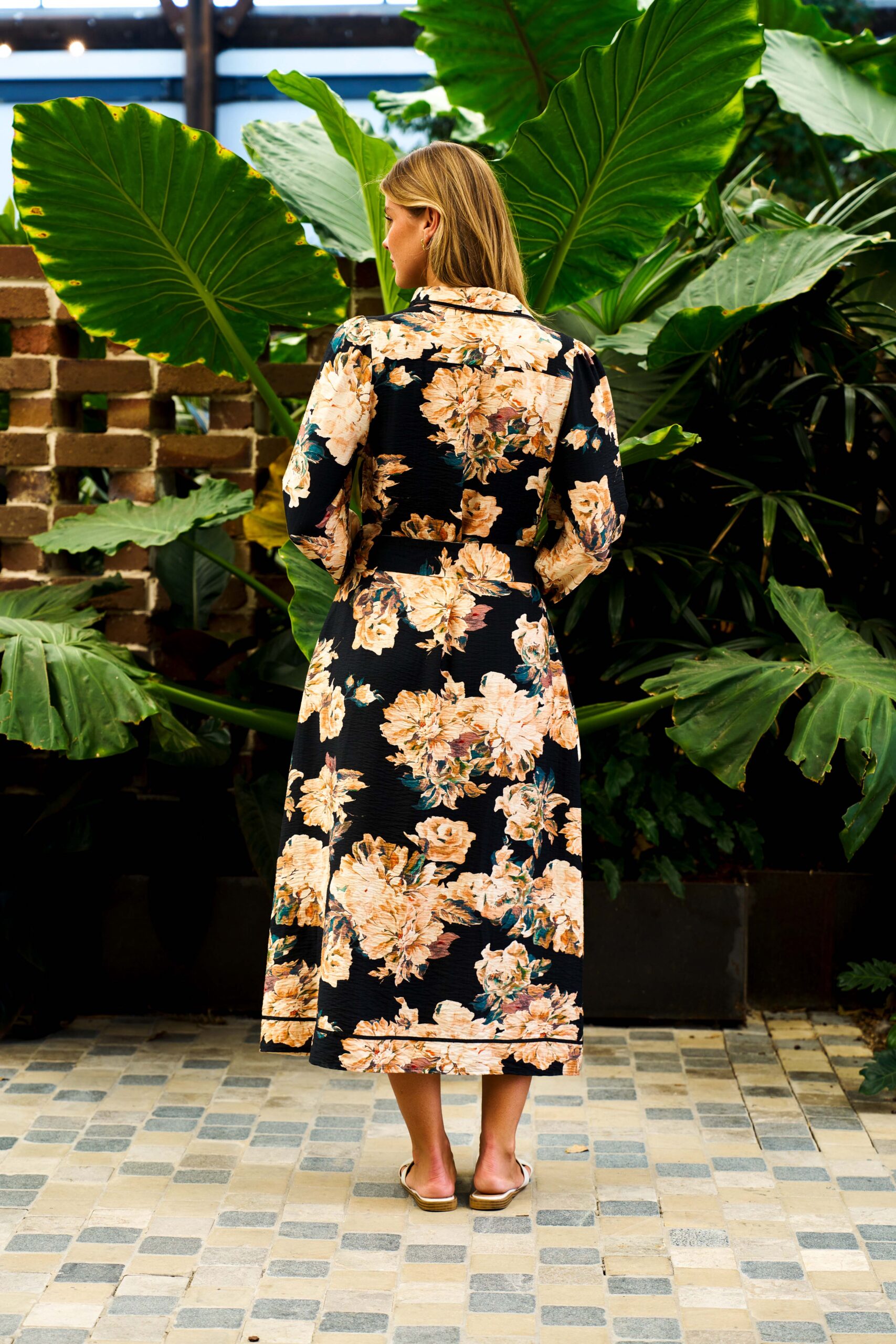 VENUS MAXI DRESS-C25145621-BLACK FLORAL – BOHO AUSTRALIA
