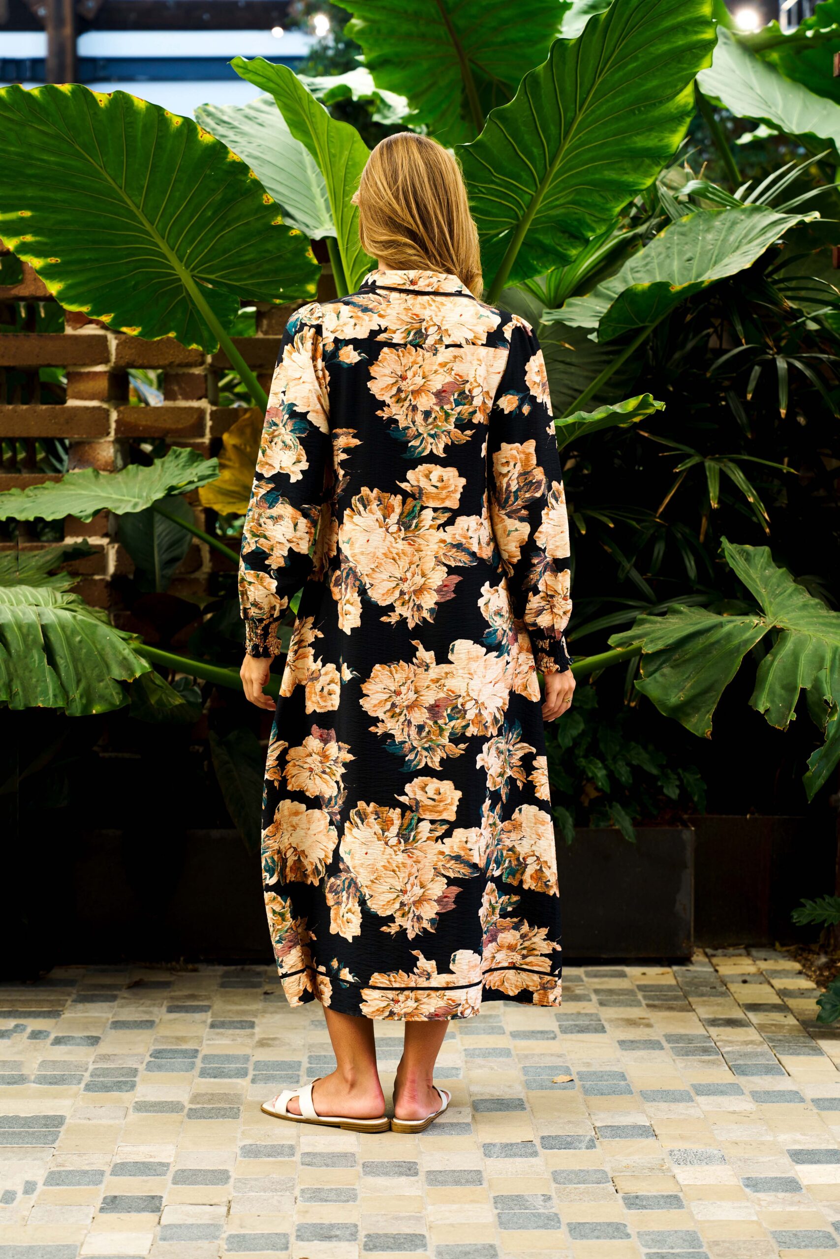 VENUS MAXI DRESS-C25145621-BLACK FLORAL – BOHO AUSTRALIA
